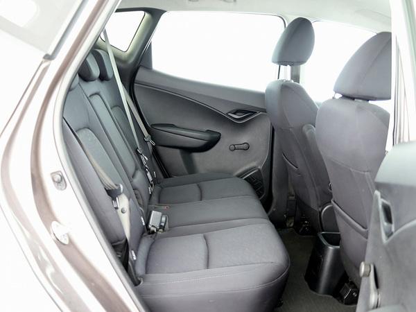 Hyundai ix20 2011 in Tallinn on AUTOMOTO.COM.LV Brown Hyundai ix20 2011 in Tallinn, with an engine capacity of 1.60 L and mileage of 168 thousand km for 3799 €, photo 8 on AUTOMOTO.COM.LV