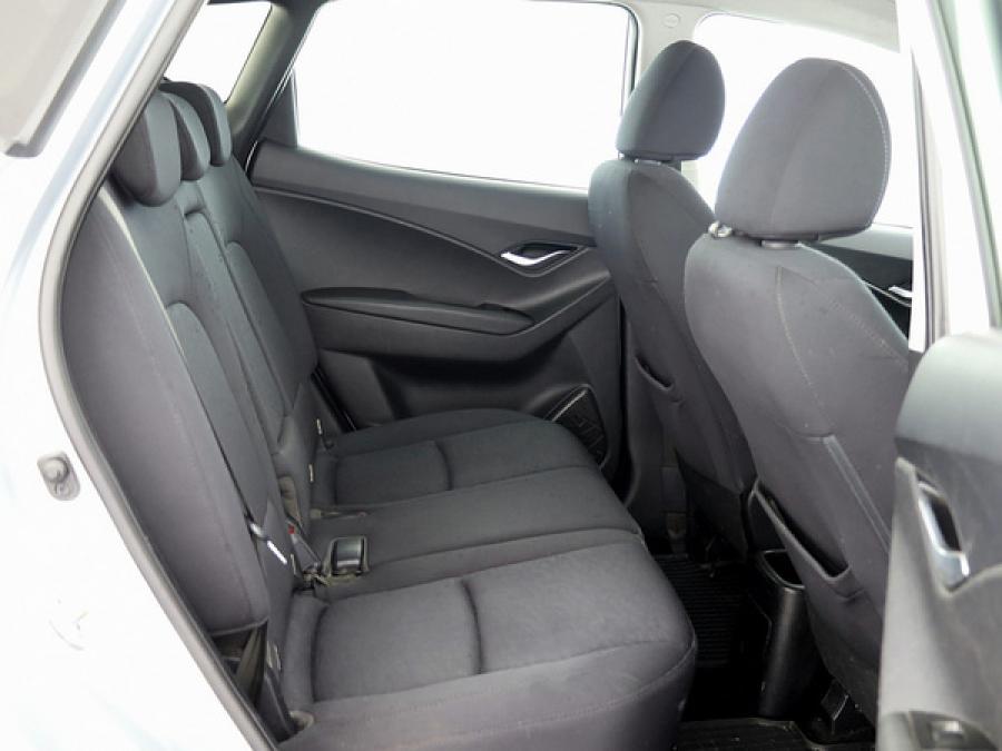 Pelēks Hyundai ix20 2011 Tallina, ar dzinēja tilpumu 1.40 L un nobraukumu 243 tūkst. km par 2199 €, foto 8 vietnē AUTOMOTO.COM.LV