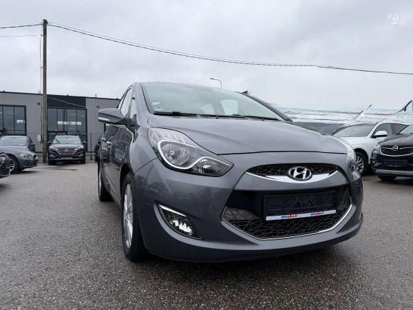 Pelēks Hyundai ix20 2011 Kauņa, ar dzinēja tilpumu 1.59 L un nobraukumu 227 tūkst. km par 5700 €, foto 3 vietnē AUTOMOTO.COM.LV