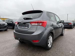 Grey Hyundai ix20 2011 in Kaunas, with an engine capacity of 1.59 L and mileage of 227 thousand km for 5700 €, photo 8 on AUTOMOTO.COM.LV