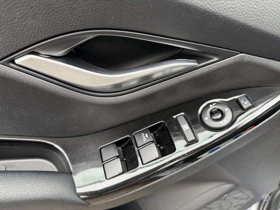 Grey Hyundai ix20 2011 in Kaunas, with an engine capacity of 1.59 L and mileage of 227 thousand km for 5700 €, photo 11 on AUTOMOTO.COM.LV