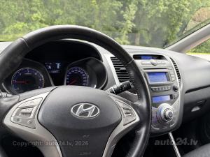 Pelēks Hyundai ix20 2012 Pērnava, ar dzinēja tilpumu 1.40 L un nobraukumu 139 tūkst. km par 4500 €, foto 6 vietnē AUTOMOTO.COM.LV