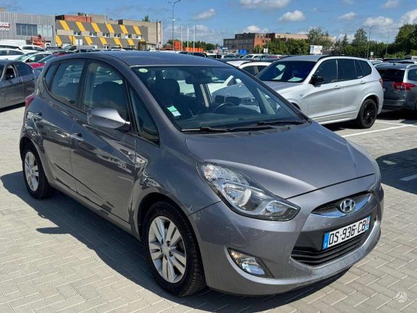 Pelēks Hyundai ix20 2015 Tauragė, ar dzinēja tilpumu 1.58 L un nobraukumu 186 tūkst. km par 4300 €, foto 2 vietnē AUTOMOTO.COM.LV
