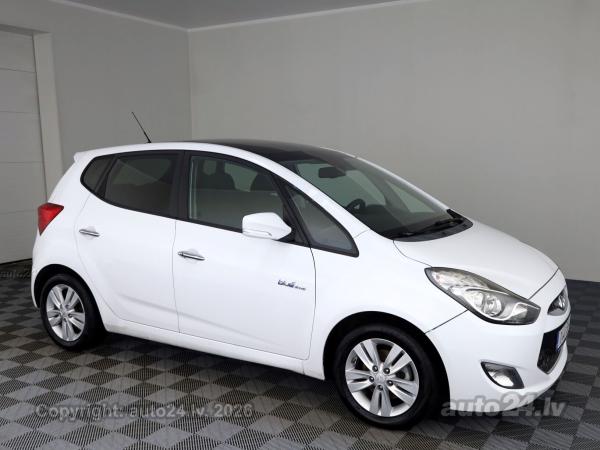 Белый Хендай ix20 2010 в Таллин, объемом двигателя 1.40 л и пробегом 202 тыс. км за 2199 €, фото 1 на AUTOMOTO.COM.LV