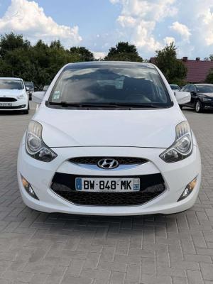 Balts Hyundai ix20 2011 Tauragė, ar dzinēja tilpumu 1.58 L un nobraukumu 293 tūkst. km par 2900 €, foto 4 vietnē AUTOMOTO.COM.LV