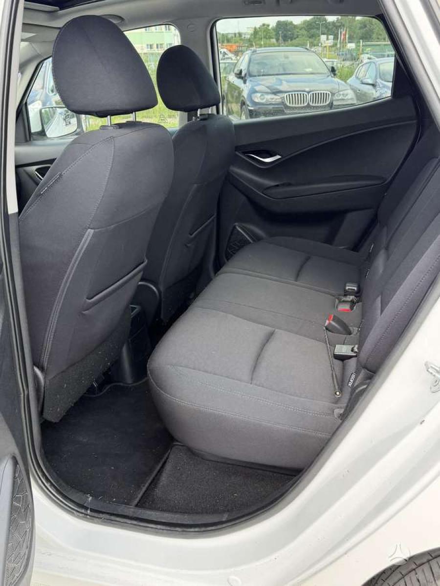 Balts Hyundai ix20 2011 Tauragė, ar dzinēja tilpumu 1.58 L un nobraukumu 293 tūkst. km par 2900 €, foto 17 vietnē AUTOMOTO.COM.LV