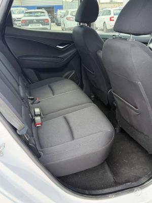 Balts Hyundai ix20 2011 Tauragė, ar dzinēja tilpumu 1.58 L un nobraukumu 293 tūkst. km par 2900 €, foto 21 vietnē AUTOMOTO.COM.LV