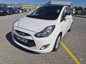 White Hyundai ix20 2012 in Taurage, with an engine capacity of 1.58 L and mileage of 215 thousand km for 3500 €, photo  on AUTOMOTO.COM.LV