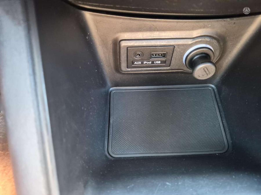 Balts Hyundai ix20 2012 Tauragė, ar dzinēja tilpumu 1.58 L un nobraukumu 215 tūkst. km par 3500 €, foto 11 vietnē AUTOMOTO.COM.LV
