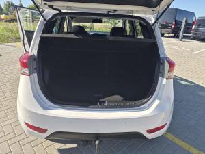 Balts Hyundai ix20 2012 Tauragė, ar dzinēja tilpumu 1.58 L un nobraukumu 215 tūkst. km par 3500 €, foto 15 vietnē AUTOMOTO.COM.LV