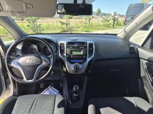 Balts Hyundai ix20 2012 Tauragė, ar dzinēja tilpumu 1.58 L un nobraukumu 215 tūkst. km par 3500 €, foto 17 vietnē AUTOMOTO.COM.LV