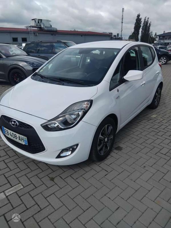 Balts Hyundai ix20 2016 Tauragė, ar dzinēja tilpumu 1.58 L un nobraukumu 180 tūkst. km par 4450 €, foto 1 vietnē AUTOMOTO.COM.LV