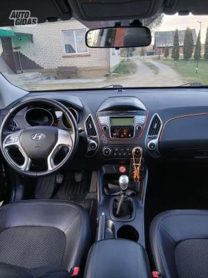 Melns Hyundai ix35 2010 Šilalė, ar dzinēja tilpumu 2.00 L un nobraukumu 280 tūkst. km par 5100 €, foto 7 vietnē AUTOMOTO.COM.LV