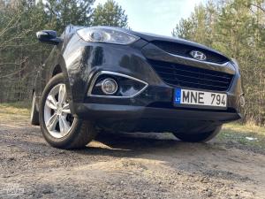 Melns Hyundai ix35 2010 Viļņa, ar dzinēja tilpumu 2.00 L un nobraukumu 235 tūkst. km par 4950 €, foto 11 vietnē AUTOMOTO.COM.LV