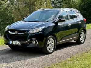 Черный Хендай их35 2010 в Талси, объемом двигателя 2.00 л и пробегом 227 тыс. км за 5970 €, фото  на AUTOMOTO.COM.LV