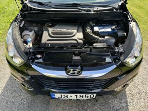 Melns Hyundai ix35 2010 Talsi, ar dzinēja tilpumu 2.00 L un nobraukumu 227 tūkst. km par 5970 €, foto 18 vietnē AUTOMOTO.COM.LV