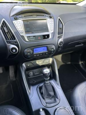 Melns Hyundai ix35 2010 Talsi, ar dzinēja tilpumu 2.00 L un nobraukumu 227 tūkst. km par 5970 €, foto 20 vietnē AUTOMOTO.COM.LV
