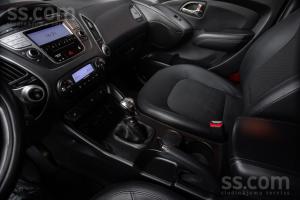 Черный Хендай их35 2011 в Елгава, объемом двигателя 1.70 л и пробегом 226 тыс. км за 4850 €, фото 8 на AUTOMOTO.COM.LV