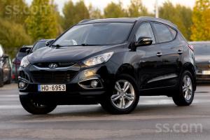 Черный Хендай их35 2011 в Елгава, объемом двигателя 1.70 л и пробегом 226 тыс. км за 5200 €, фото 3 на AUTOMOTO.COM.LV