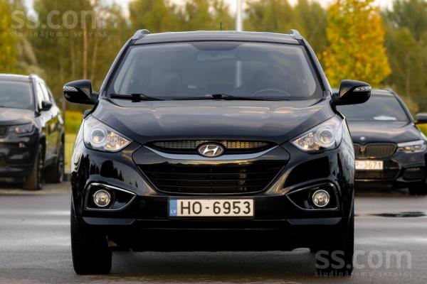 Черный Хендай их35 2011 в Елгава, объемом двигателя 1.70 л и пробегом 226 тыс. км за 5200 €, фото 4 на AUTOMOTO.COM.LV