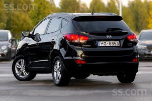 Черный Хендай их35 2011 в Елгава, объемом двигателя 1.70 л и пробегом 226 тыс. км за 5200 €, фото 5 на AUTOMOTO.COM.LV