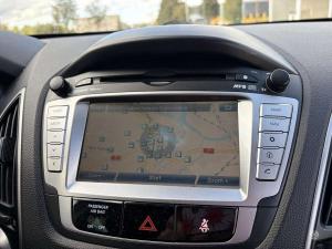 Melns Hyundai ix35 2011 Kauņa, ar dzinēja tilpumu 2.00 L un nobraukumu 385 tūkst. km par 3999 €, foto 23 vietnē AUTOMOTO.COM.LV