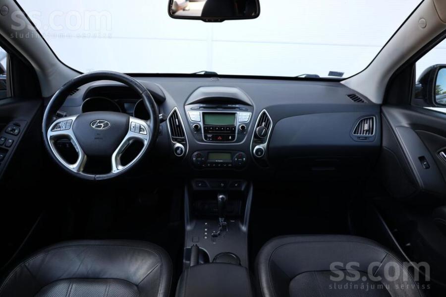 Melns Hyundai ix35 2012 Rīga, ar dzinēja tilpumu 2.00 L un nobraukumu 0 tūkst. km par 6500 €, foto 5 vietnē AUTOMOTO.COM.LV