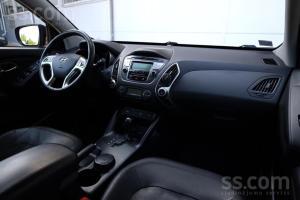 Melns Hyundai ix35 2012 Rīga, ar dzinēja tilpumu 2.00 L un nobraukumu 0 tūkst. km par 6500 €, foto 9 vietnē AUTOMOTO.COM.LV