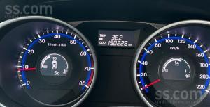Black Hyundai ix35 2012 in Ogre, with an engine capacity of 2.00 L and mileage of 151 thousand km for 6995 €, photo 19 on AUTOMOTO.COM.LV