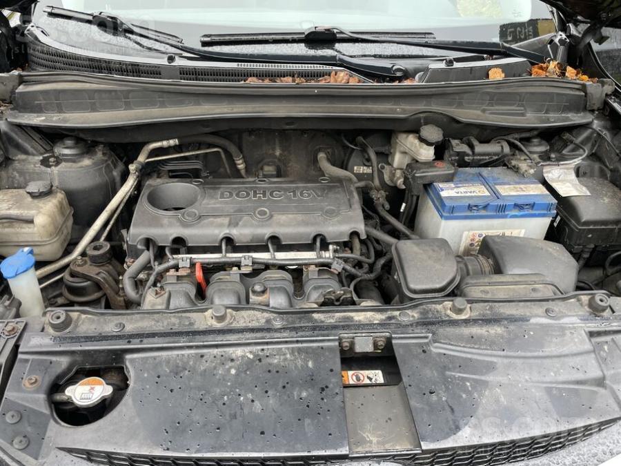 Melns Hyundai ix35 2012 Rīga, ar dzinēja tilpumu 2.00 L un nobraukumu 166 tūkst. km par 5955 €, foto 8 vietnē AUTOMOTO.COM.LV