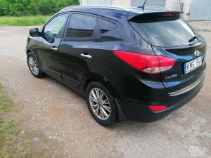 Melns Hyundai ix35 2012 Molėtai, ar dzinēja tilpumu 2.00 L un nobraukumu 379 tūkst. km par 3150 €, foto 10 vietnē AUTOMOTO.COM.LV
