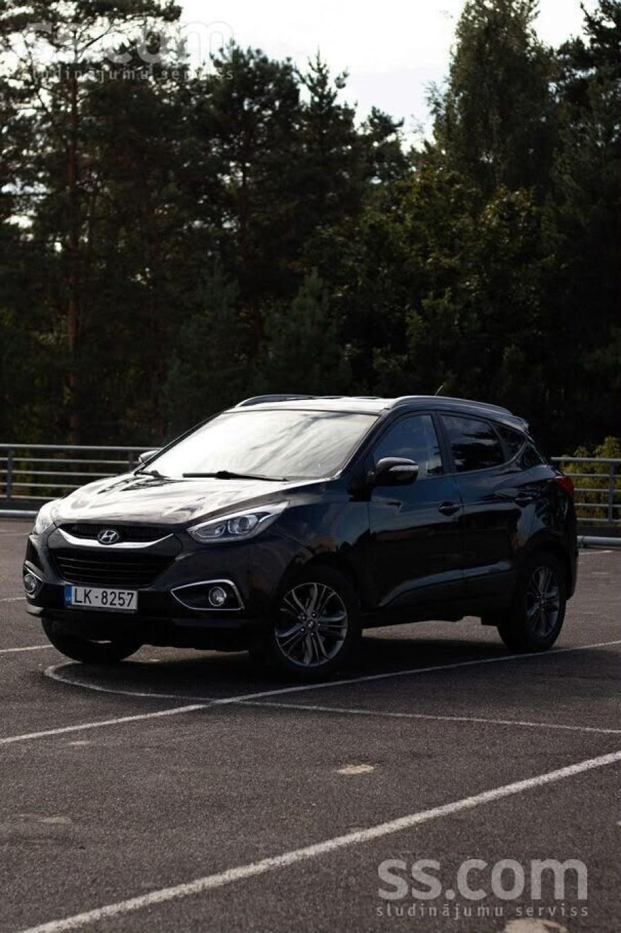 Melns Hyundai ix35 2013 Rīga, ar dzinēja tilpumu 1.70 L un nobraukumu 177 tūkst. km par 5900 €, foto 3 vietnē AUTOMOTO.COM.LV