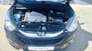 Melns Hyundai ix35 2013 Kauņa, ar dzinēja tilpumu 2.00 L un nobraukumu 87 tūkst. km par 6950 €, foto 19 vietnē AUTOMOTO.COM.LV