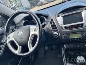 Melns Hyundai ix35 2014 Rīga, ar dzinēja tilpumu 1.70 L un nobraukumu 278 tūkst. km par 6500 €, foto 15 vietnē AUTOMOTO.COM.LV