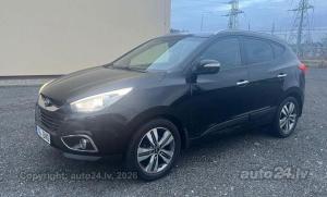 Melns Hyundai ix35 2014 Tallina, ar dzinēja tilpumu 2.00 L un nobraukumu 134 tūkst. km par 8750 €, foto 2 vietnē AUTOMOTO.COM.LV