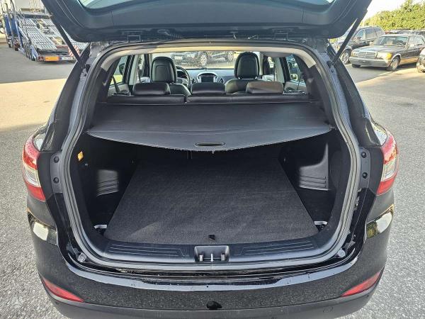 Melns Hyundai ix35 2014 Ukmergė, ar dzinēja tilpumu 2.00 L un nobraukumu 232 tūkst. km par 7550 €, foto 6 vietnē AUTOMOTO.COM.LV
