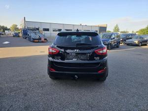 Melns Hyundai ix35 2014 Ukmergė, ar dzinēja tilpumu 2.00 L un nobraukumu 232 tūkst. km par 7550 €, foto 12 vietnē AUTOMOTO.COM.LV