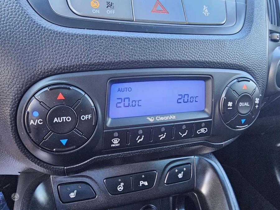 Melns Hyundai ix35 2014 Ukmergė, ar dzinēja tilpumu 2.00 L un nobraukumu 232 tūkst. km par 7550 €, foto 18 vietnē AUTOMOTO.COM.LV