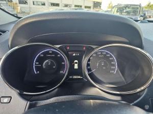 Melns Hyundai ix35 2014 Ukmergė, ar dzinēja tilpumu 2.00 L un nobraukumu 232 tūkst. km par 7550 €, foto 20 vietnē AUTOMOTO.COM.LV