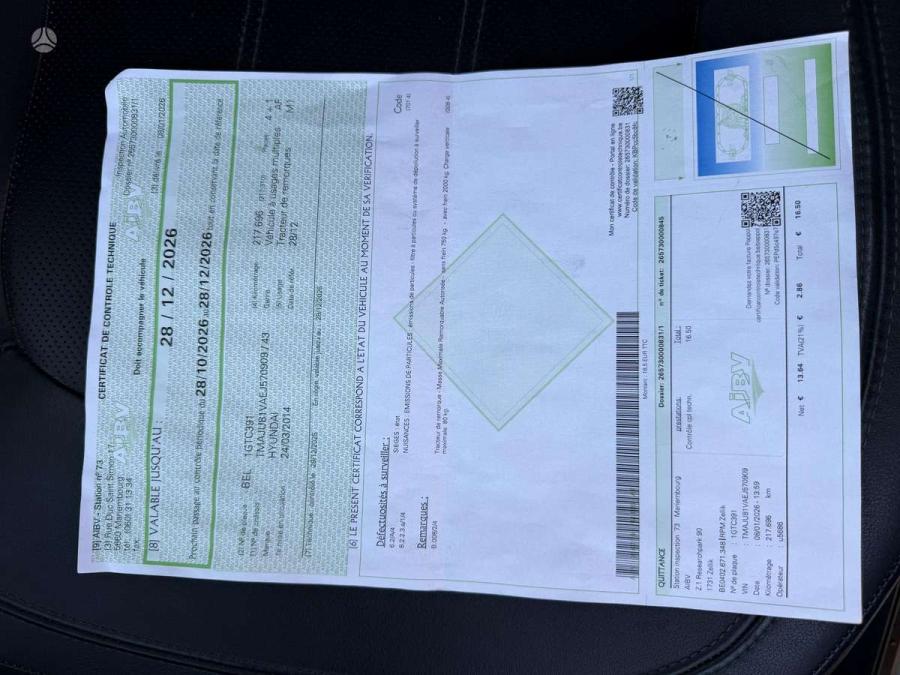 Black Hyundai ix35 2014 in Ukmerge, with an engine capacity of 2.00 L and mileage of 228 thousand km for 6750 €, photo 16 on AUTOMOTO.COM.LV