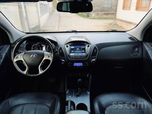 Melns Hyundai ix35 2015 Cēsis, ar dzinēja tilpumu 2.00 L un nobraukumu 0 tūkst. km par 6800 €, foto 16 vietnē AUTOMOTO.COM.LV