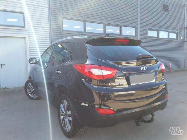 Melns Hyundai ix35 2015 Kretinga, ar dzinēja tilpumu 2.00 L un nobraukumu 251 tūkst. km par 9000 €, foto 7 vietnē AUTOMOTO.COM.LV