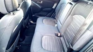 Black Hyundai ix35 2015 in Kretinga, with an engine capacity of 2.00 L and mileage of 189 thousand km for 7650 €, photo 25 on AUTOMOTO.COM.LV