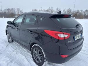 Black Hyundai ix35 2016 in Marijampole, with an engine capacity of 1.69 L and mileage of 274 thousand km for 6250 €, photo 6 on AUTOMOTO.COM.LV