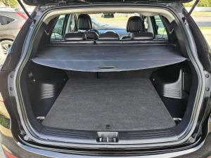 Black Hyundai ix35 2012 in Siauliai, with an engine capacity of 1.60 L and mileage of 197 thousand km for 5950 €, photo 13 on AUTOMOTO.COM.LV