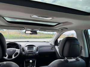 Melns Hyundai ix35 2013 Tauragė, ar dzinēja tilpumu 1.70 L un nobraukumu 248 tūkst. km par 5300 €, foto 10 vietnē AUTOMOTO.COM.LV