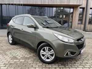 Zils Hyundai ix35 2011 Tukums, ar dzinēja tilpumu 1.70 L un nobraukumu 221 tūkst. km par 3200 €, foto  vietnē AUTOMOTO.COM.LV