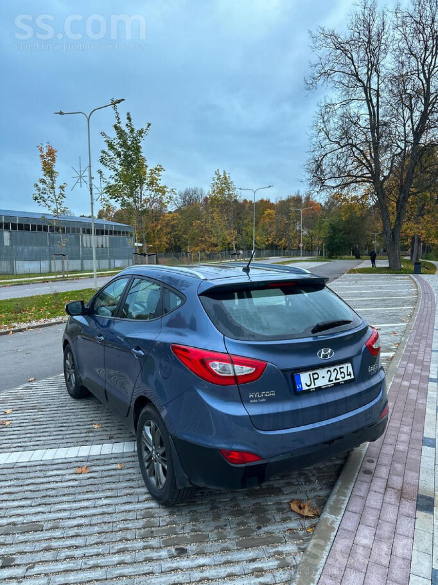 Zils Hyundai ix35 2014 Rīga, ar dzinēja tilpumu 1.60 L un nobraukumu 202 tūkst. km par 6700 €, foto 7 vietnē AUTOMOTO.COM.LV