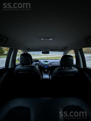 Zils Hyundai ix35 2014 Rīga, ar dzinēja tilpumu 1.60 L un nobraukumu 202 tūkst. km par 6700 €, foto 13 vietnē AUTOMOTO.COM.LV