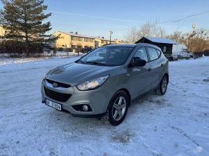 Brūns Hyundai ix35 2010 Kauņa, ar dzinēja tilpumu 2.00 L un nobraukumu 253 tūkst. km par 3950 €, foto  vietnē AUTOMOTO.COM.LV